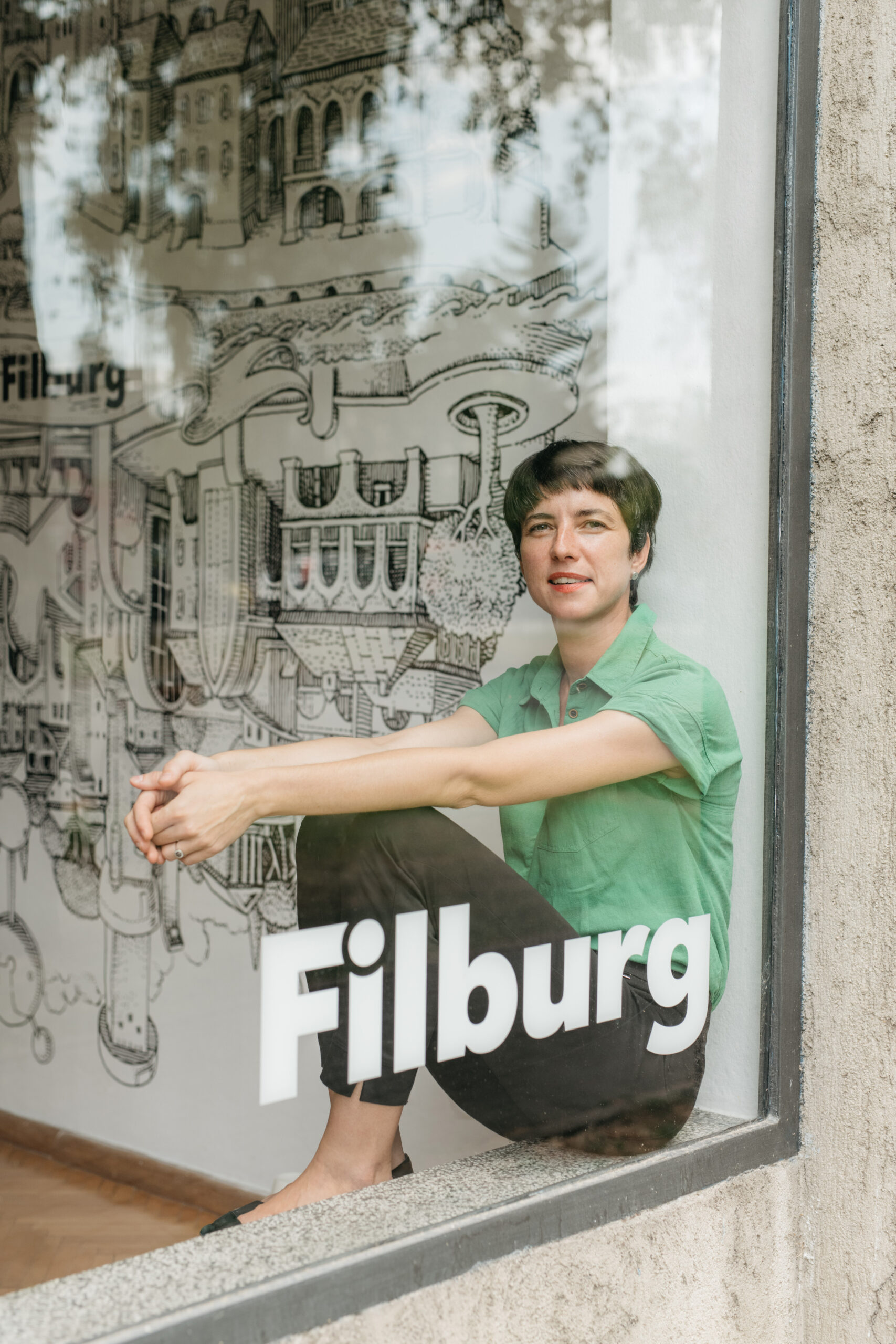 Mila Marina Burger | noon